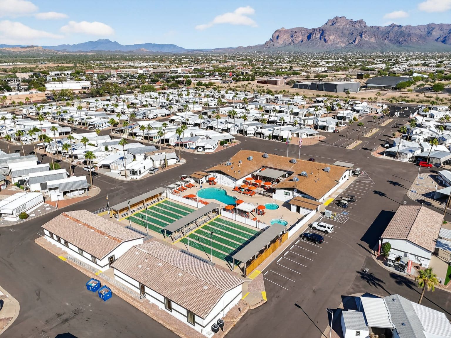 Apache Junction Manufactured Homes & RV Stays | Rock Shadows